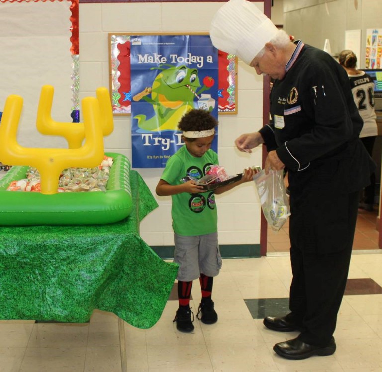 NATIONAL SCHOOL LUNCH WEEK 2016! | Pasco Student Wellness